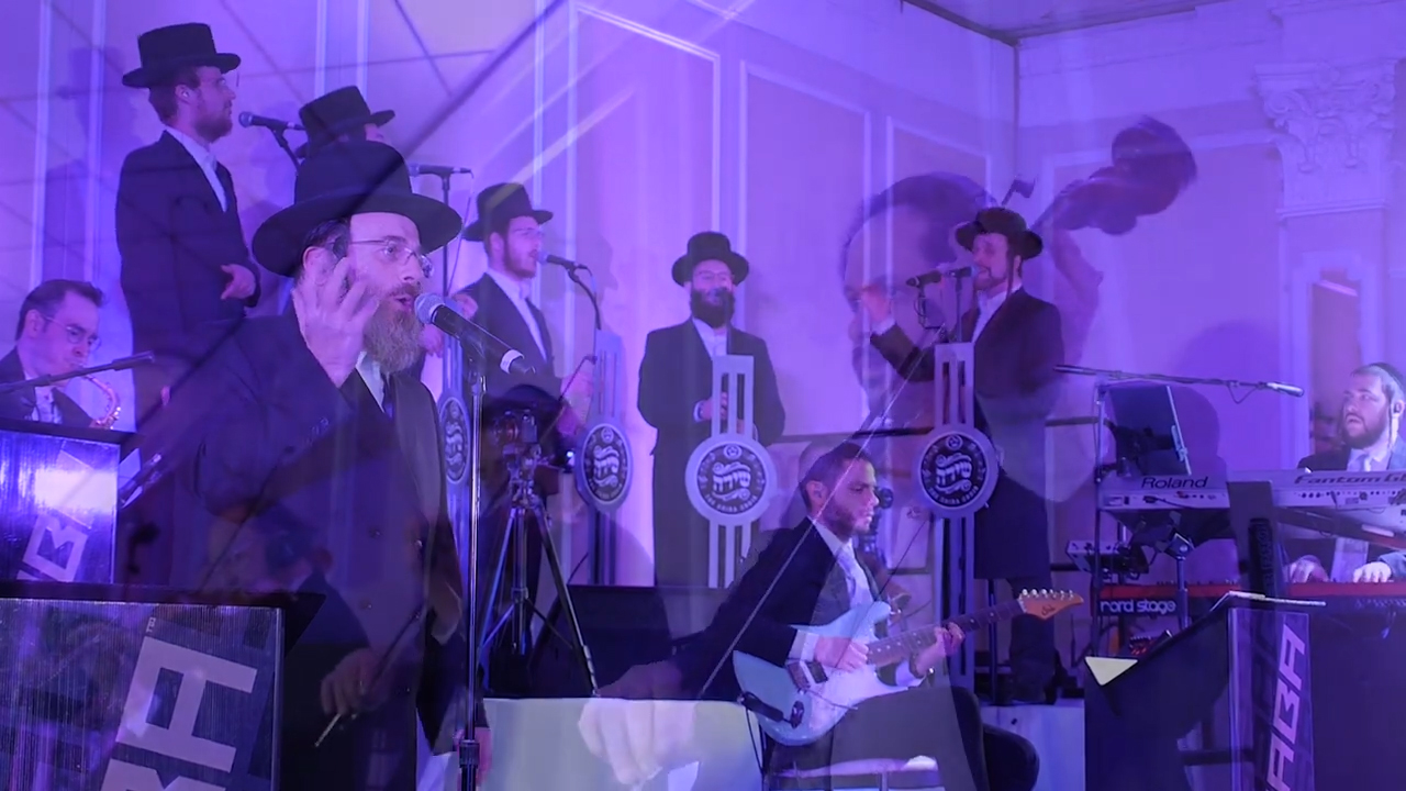 ברכת כהנים: אייזיק האניג, ו'שירה' עם היצירה של יוסי גרין - בחזית